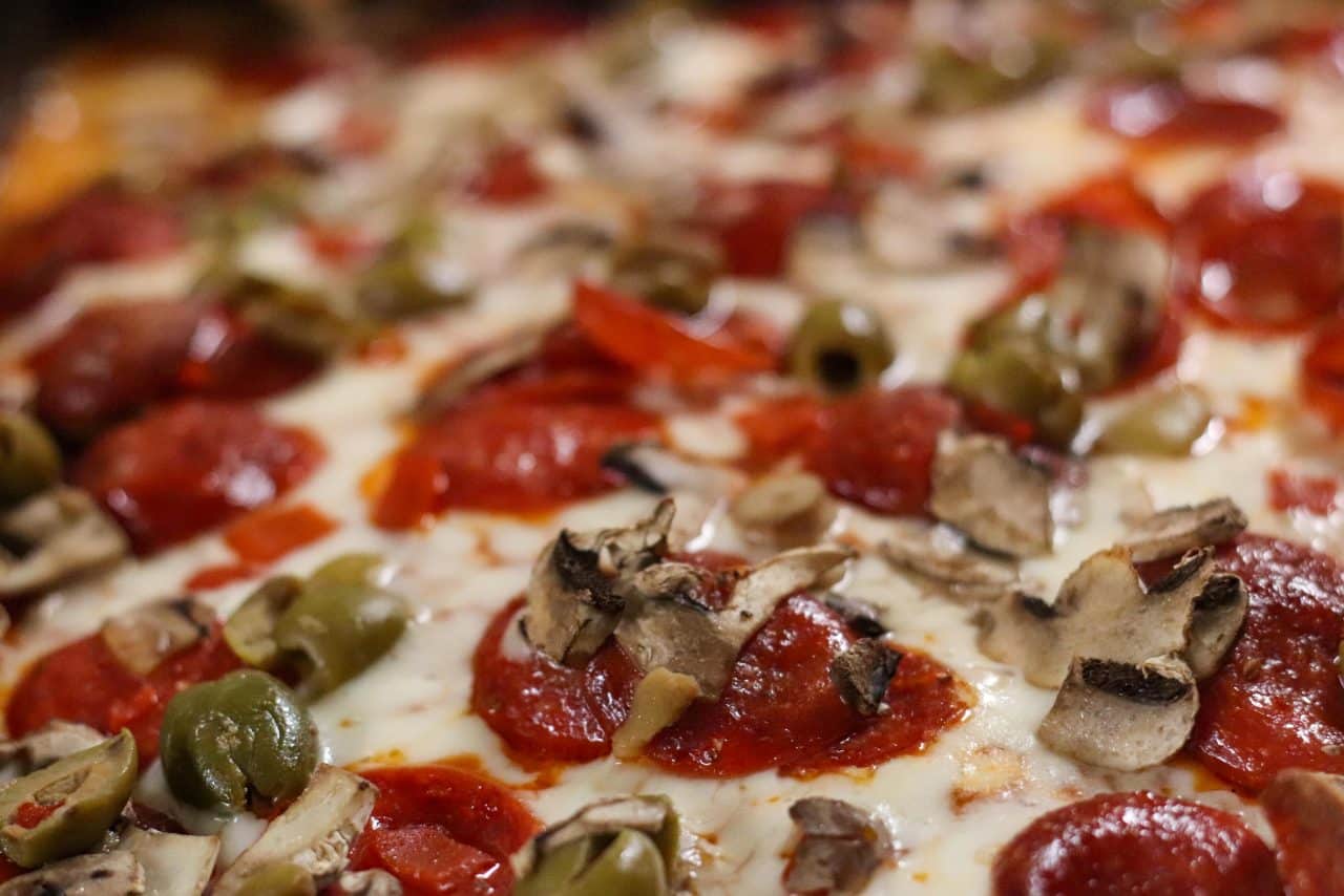 Home | Upriver Pizza